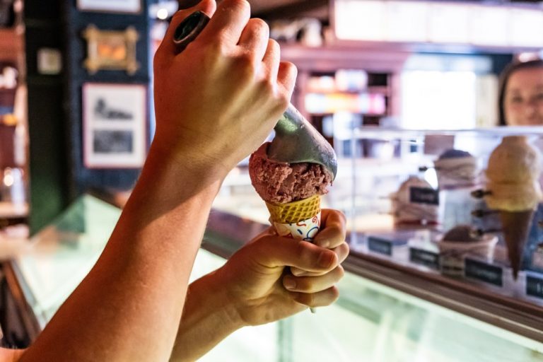 Halo Pub | Palmer Square